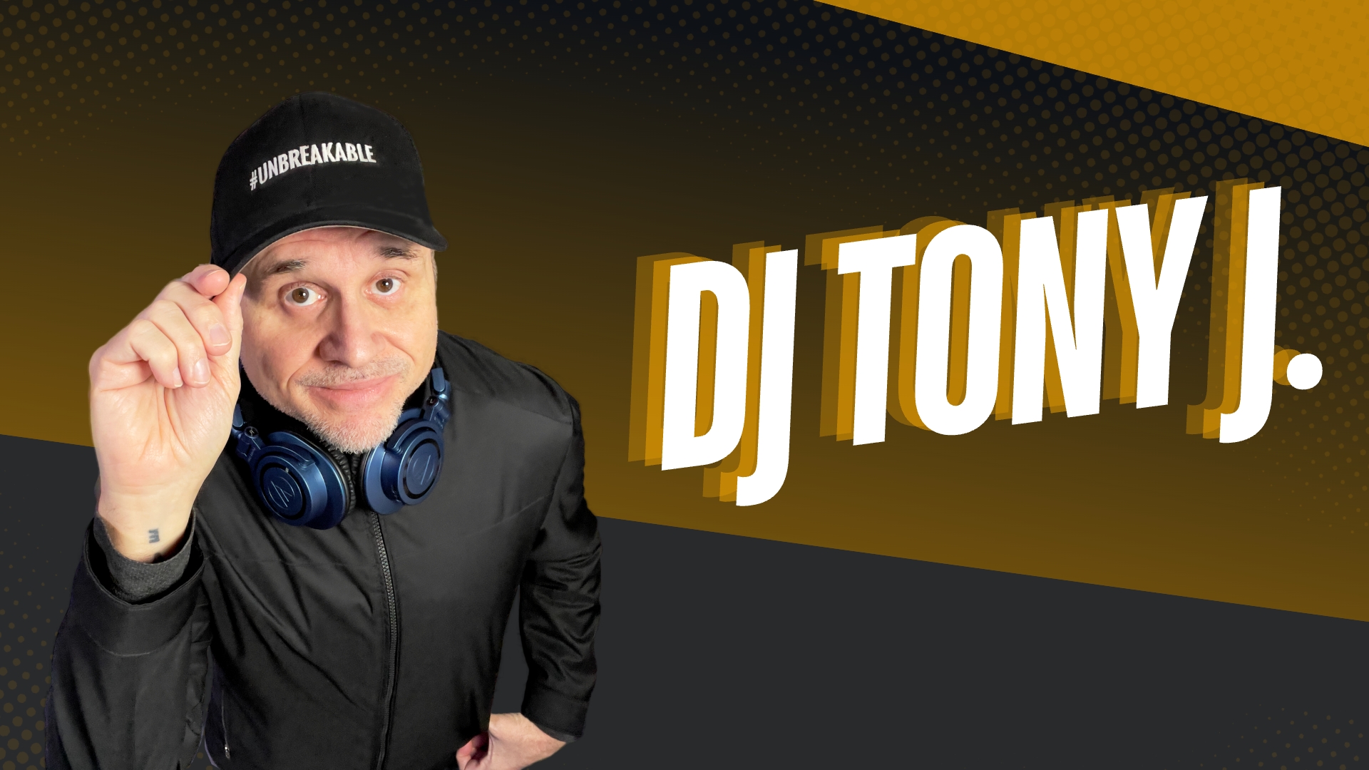 Dynamic DJ Ready To Make Your Event Special